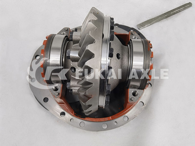 HOWO HC16 Medium Axle Final Drive Assembly For Sinotruk Steyr Truck ...